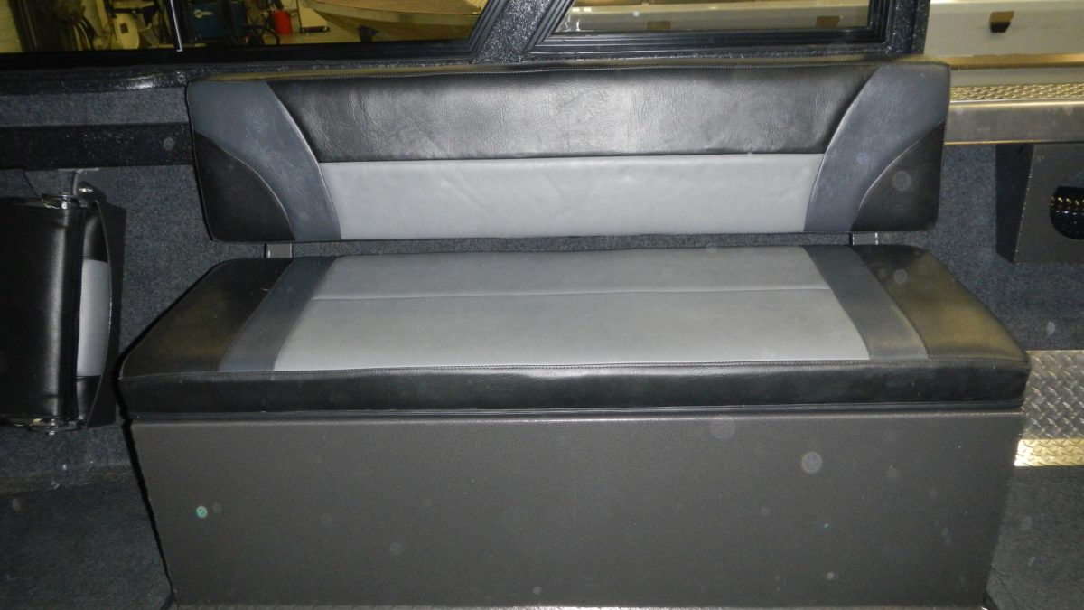 Mike V, 23′, Indmar Raptor 440 x Hamilton 212 – Bentz Boats