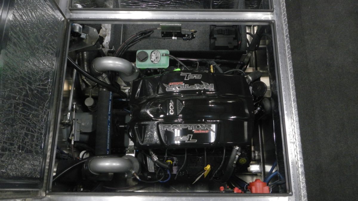 Mike V, 23′, Indmar Raptor 440 x Hamilton 212 – Bentz Boats