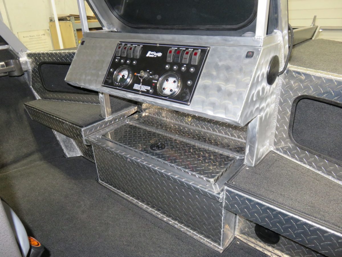 Jeff M, 24′, Indmar Raptor 575 x Scott 912 – Bentz Boats