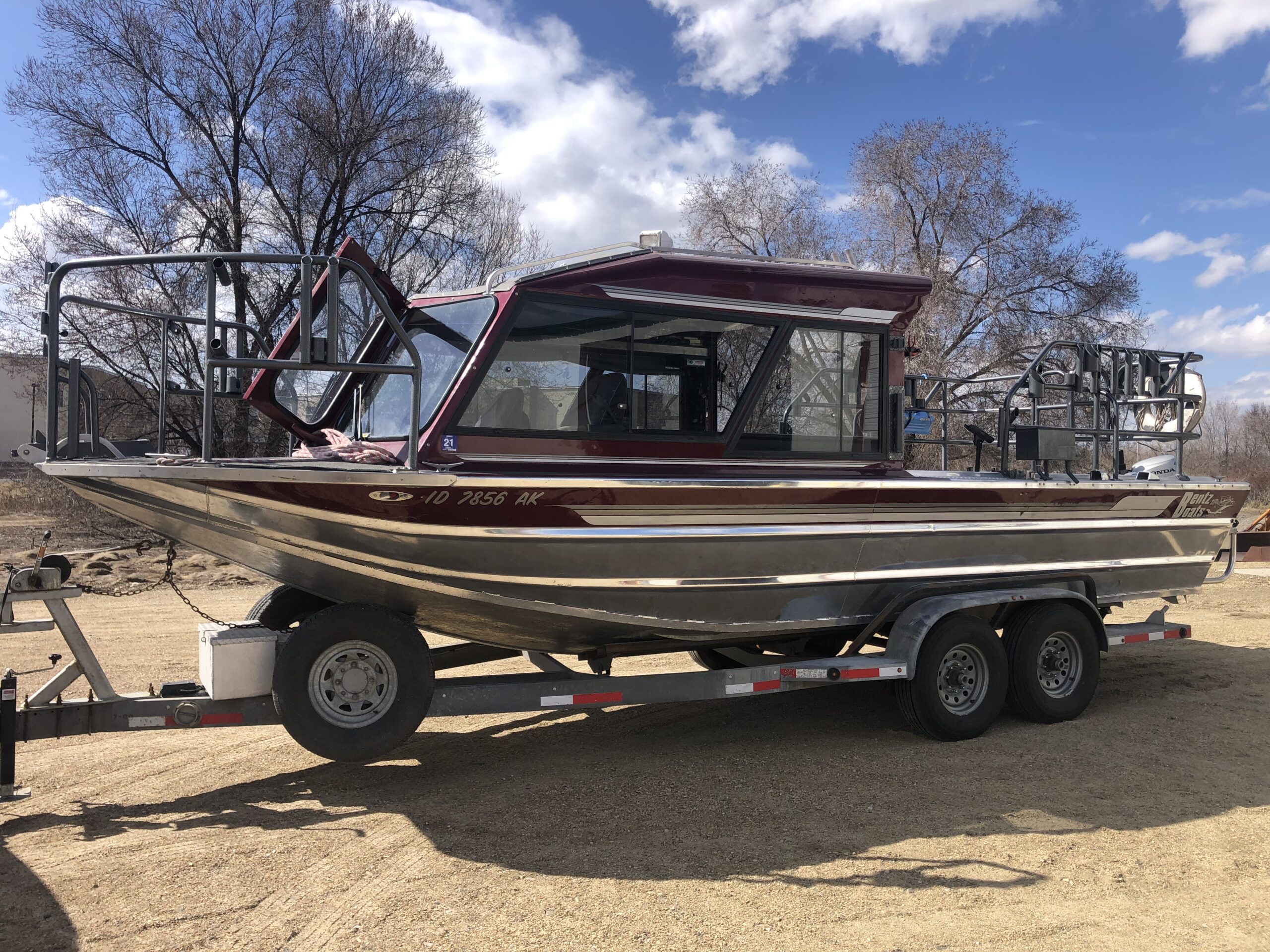 Pre-Owned Commercial Boats For Sale – Bentz Boats