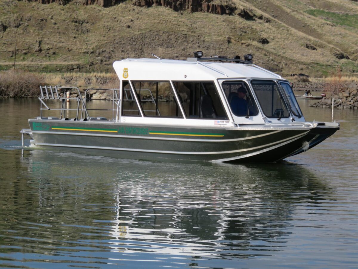 Custom Built Twin Engine Jetboats – Bentz Boats